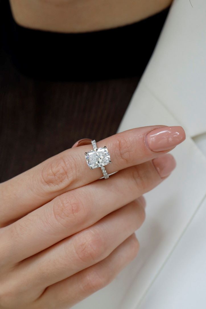 Cushion Cut vs. Elongated Cushion